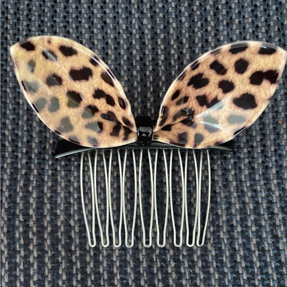 Grain de Beaute | Accessories | Collectible Grain De Beaute Leopard ...